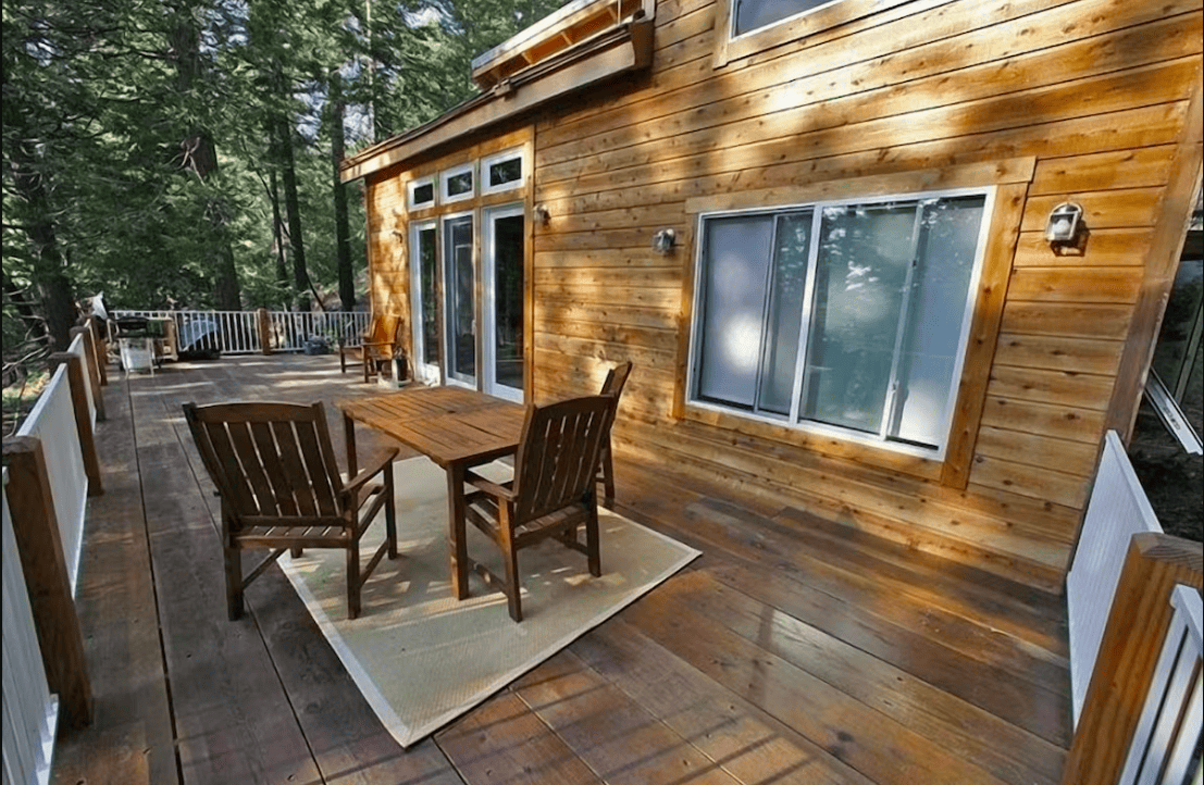 Hummingbird Raven House | Discover Yosemite National Park