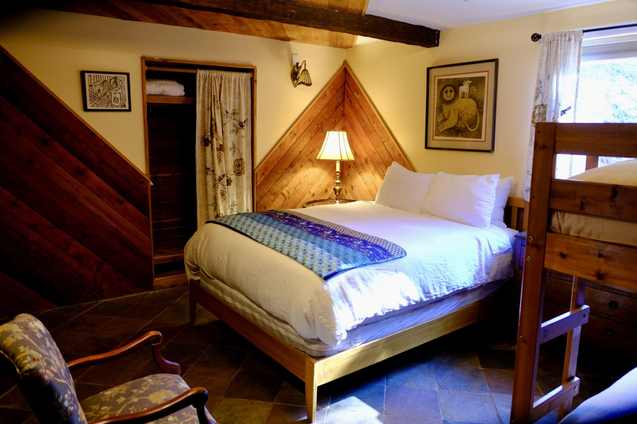 Starlite House | Discover Yosemite National Park