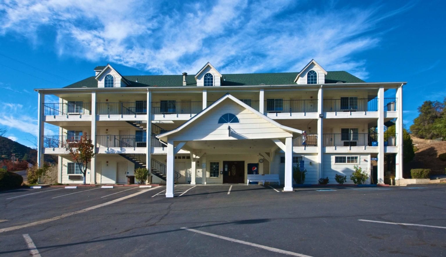 Quality Inn Yosemite Valley Gateway | Discover Yosemite National Park