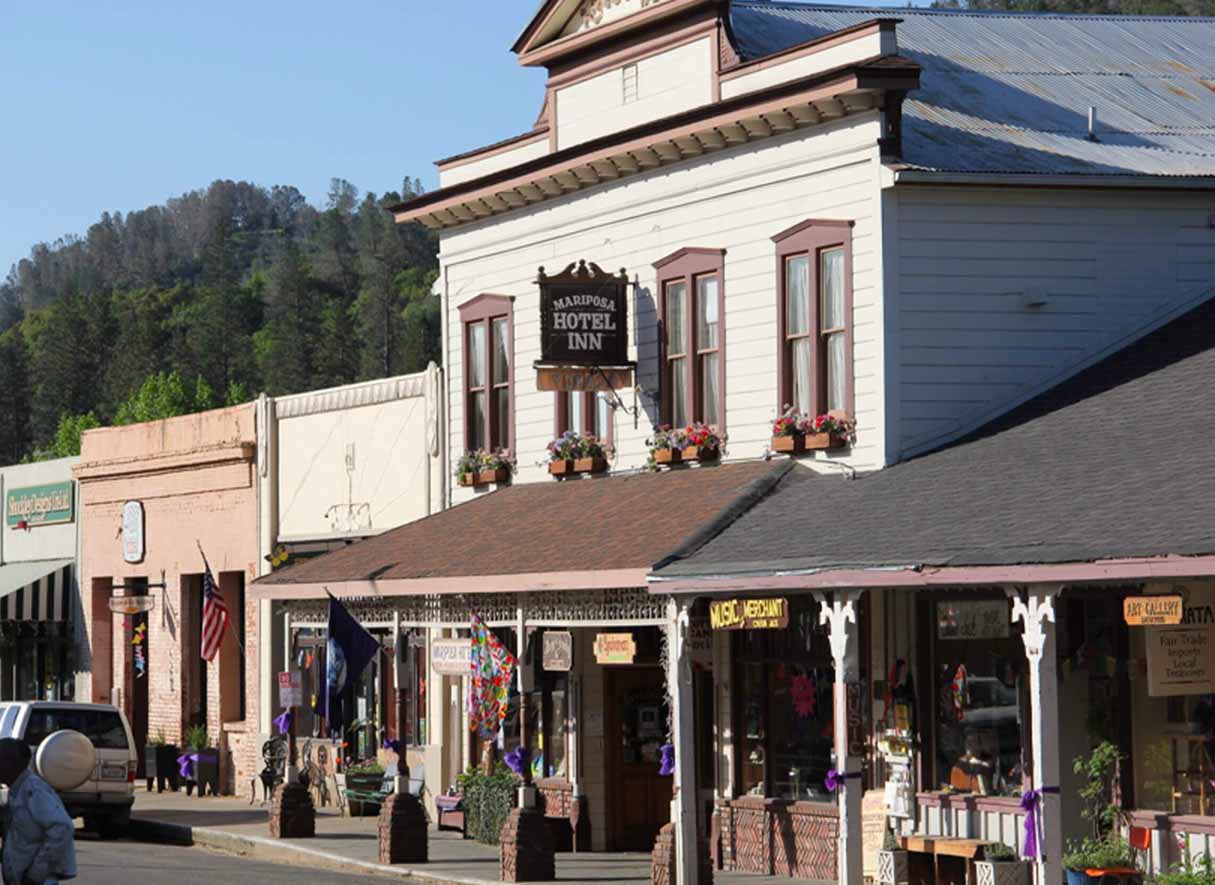 Celebrate the Holidays In Yosemite National Park, CA | Mariposa County