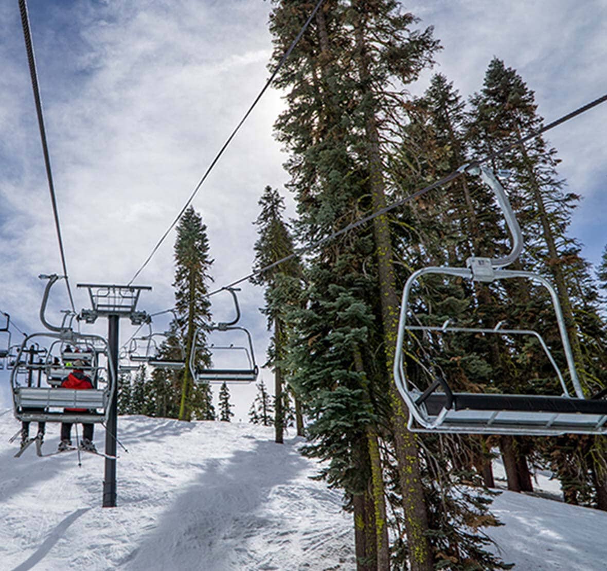 Badger Pass Ski Area | Ski Near Yosemite
