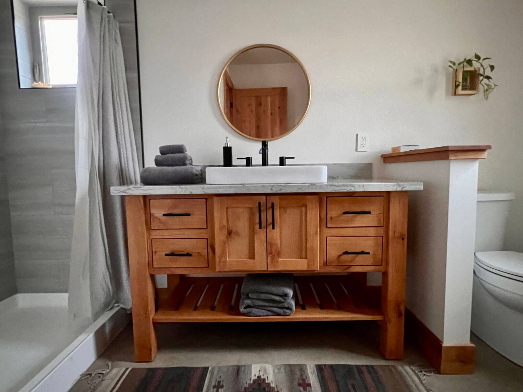 Oakstone Guest House | Discover Yosemite National Park